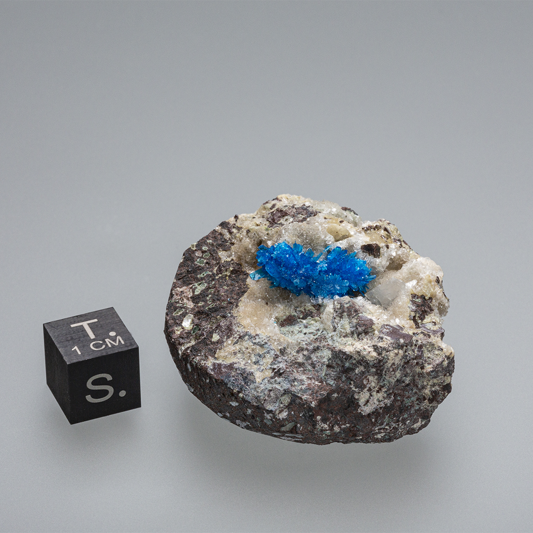 Pentagonite, Stilbite-Ca - Mark's Minerals